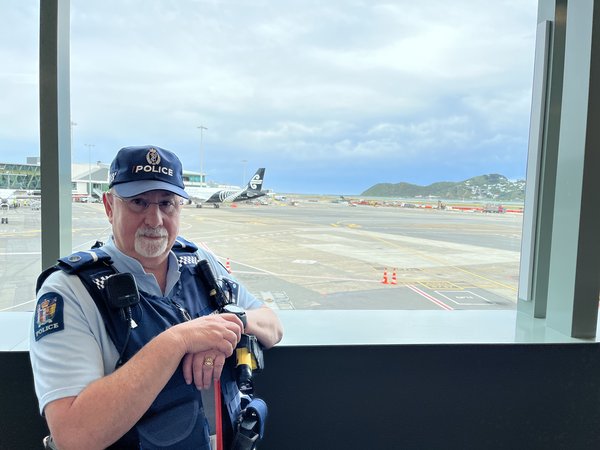 People of the Airport - Fred Roberts